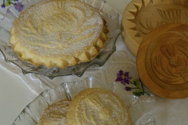 Classic Shortbread - Scottish Food Guide